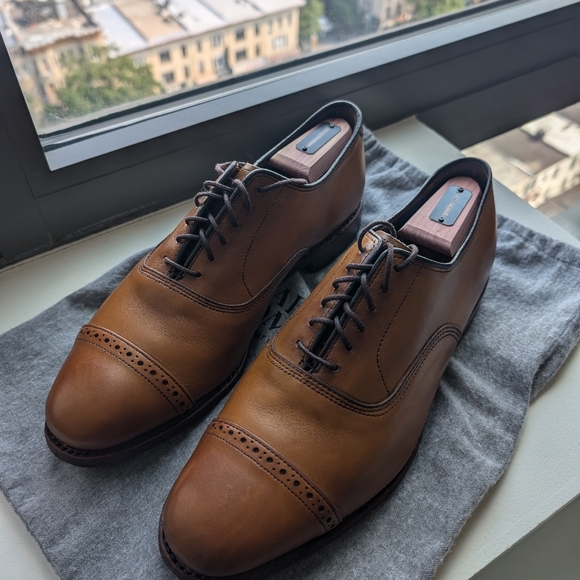 Allen Edmonds | Shoes | Allen Edmonds Fifth Avenue Walnut | Poshmark